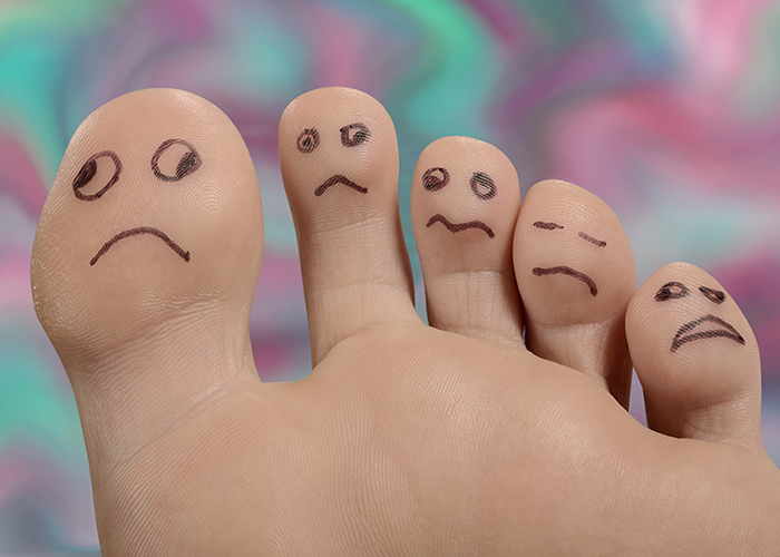 4 risk factors of gout in toes